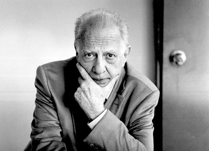 Reina María Rodríguez: El hombre de los peces rojos - Incubadora